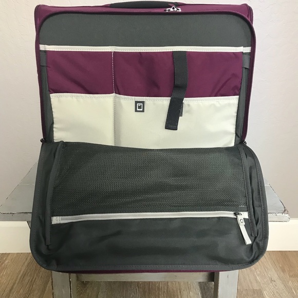 Samsonite | Bags | Samsonite 72h Rolling Weekender Luggage | Poshmark